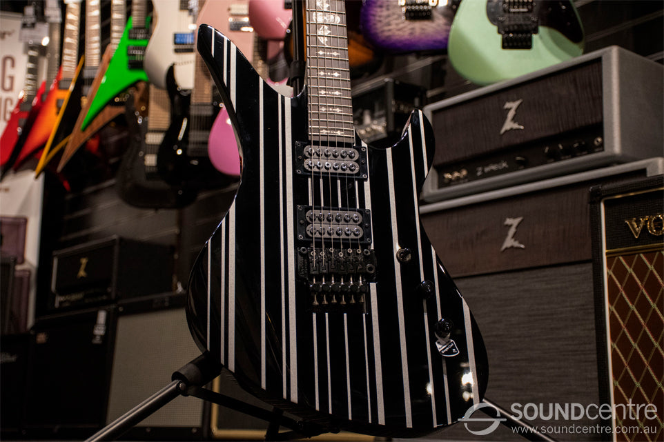 Schecter Synyster Standard Synyster Gates Signature Gloss Black w ...