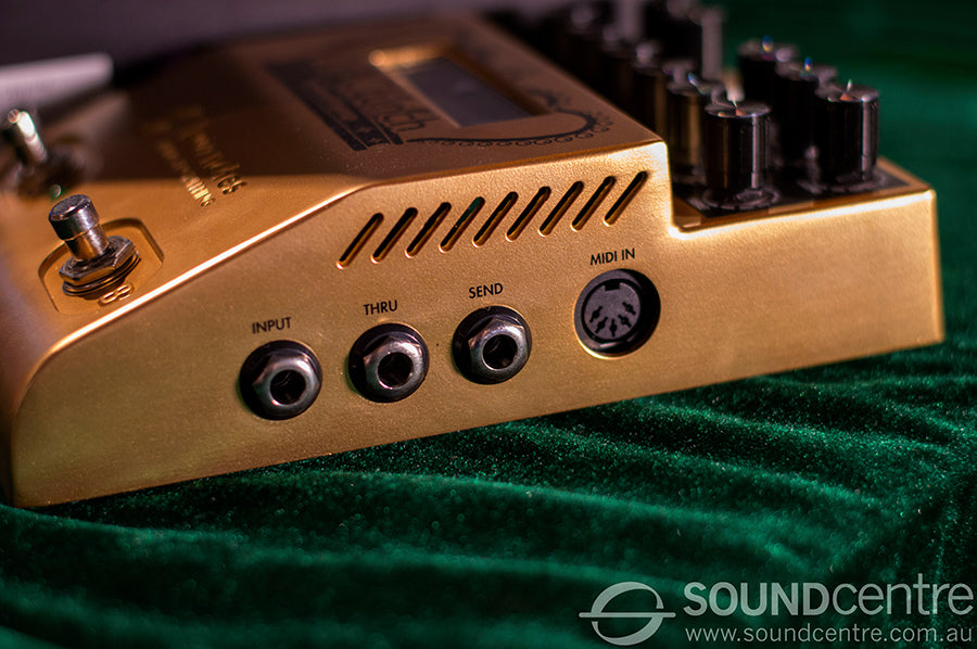 Two Notes Le Crunch Dual Channel Crunch Tube Preamp Pedal at Sound ...